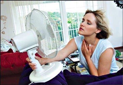 7 Tips for Coping with Hot Flashes - Health News by Care Club